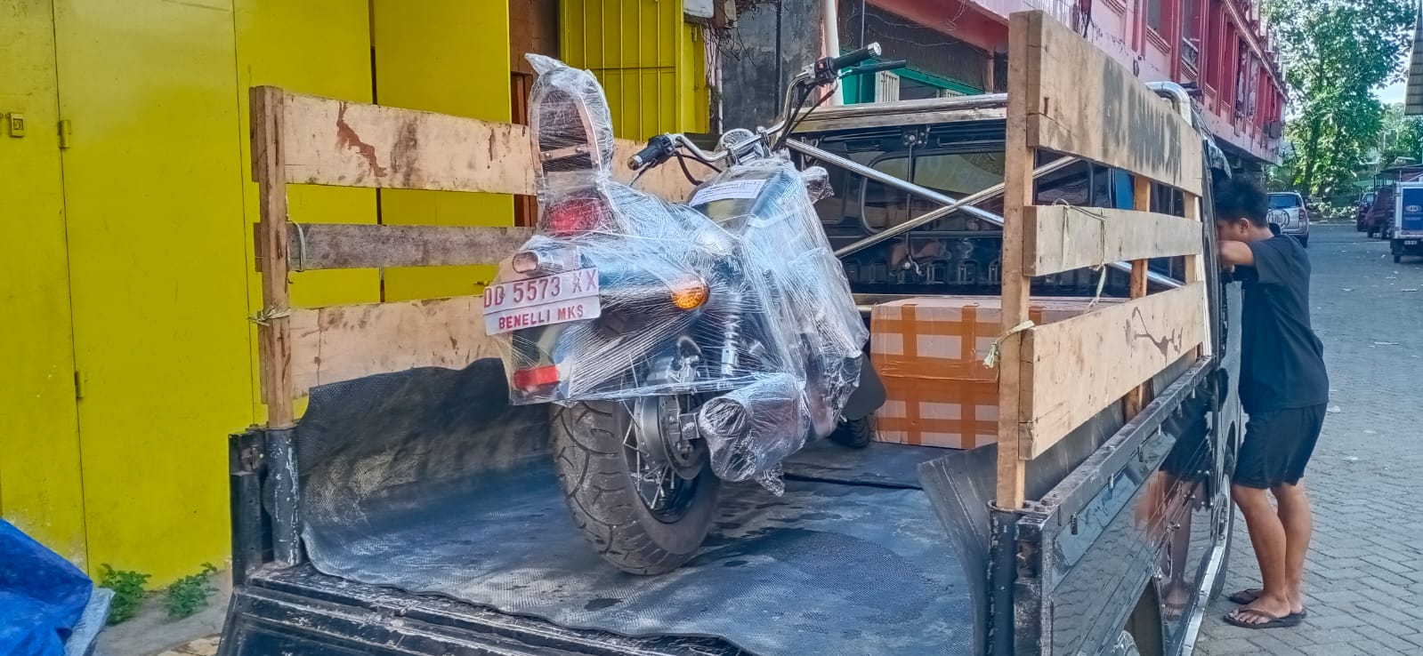 Pengiriman Motor Makassar Bone 08 Juni 2023 - Ekspedisi Pengiriman Barang